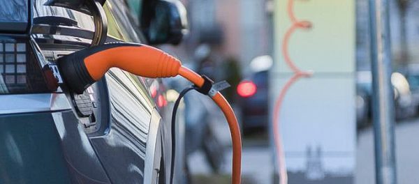 E-Auto-Prämie landet laut Autohändlern vor allem bei chinesischen ...