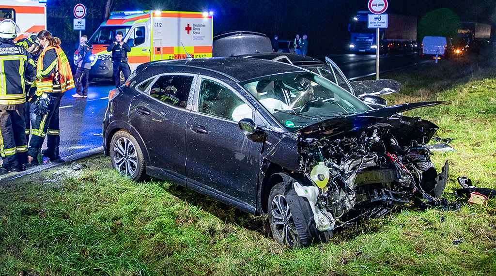 Schwerer Verkehrsunfall auf der B254 - fuldainfo.de