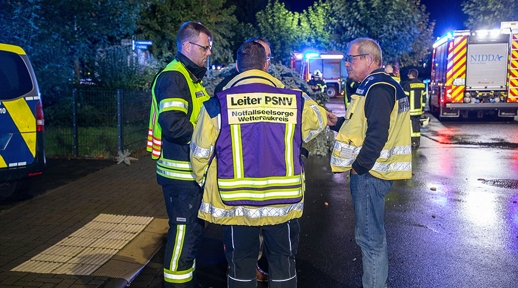 Tragischer Unfall in Nidda: Mutter stirbt, Sohn schwer verletzt - fuldainfo.de